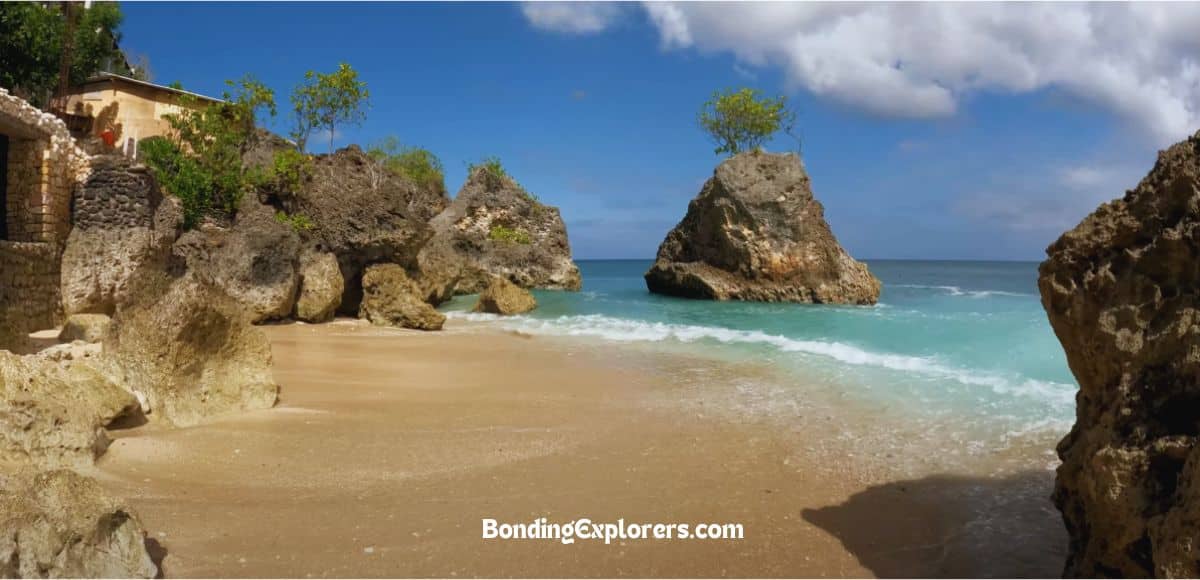Guide to Bali Bingin beach
